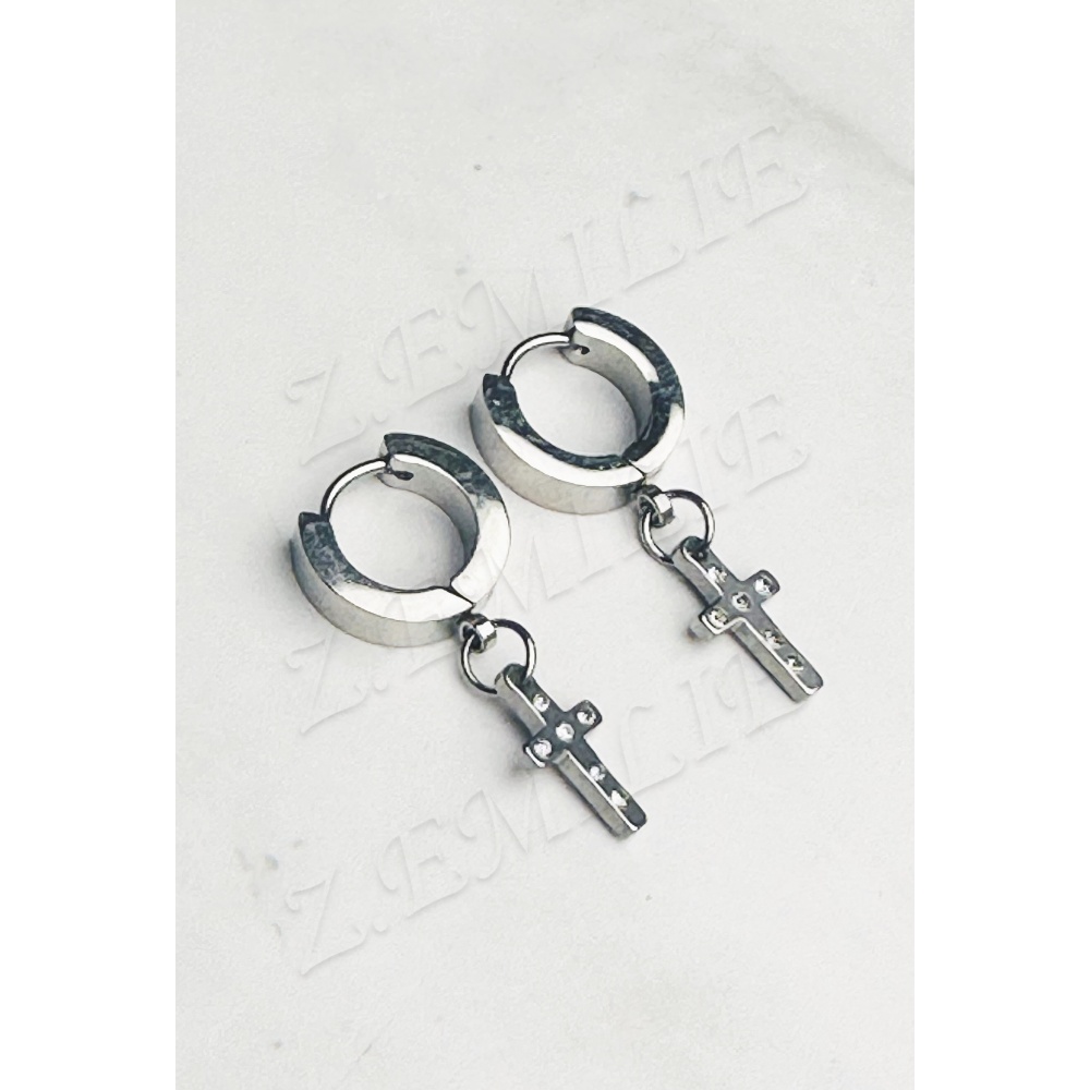 Boucle d'oreille acier créole motif croix