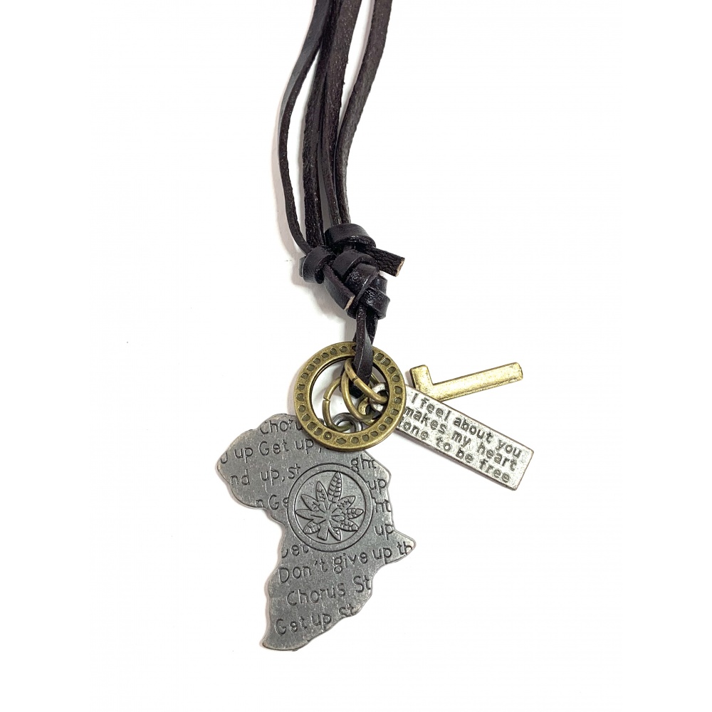 Collier cuir motif carte Afrique