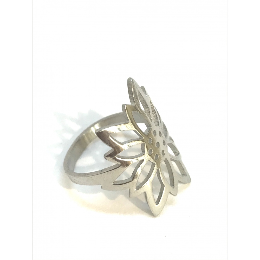 Bague acier fleur marguerite